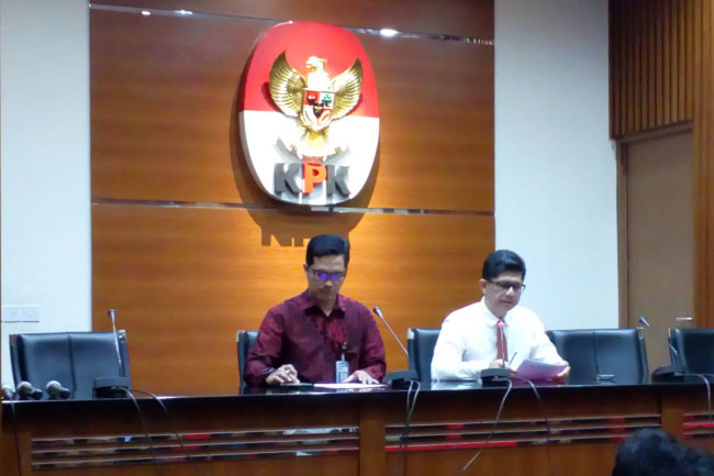KPK Tetapkan Eks Dirut PETRAL jadi Tersangka Kasus Pertamina | Politik KPK Tetapkan Eks Dirut PETRAL jadi Tersangka Kasus Pertamina | Politik