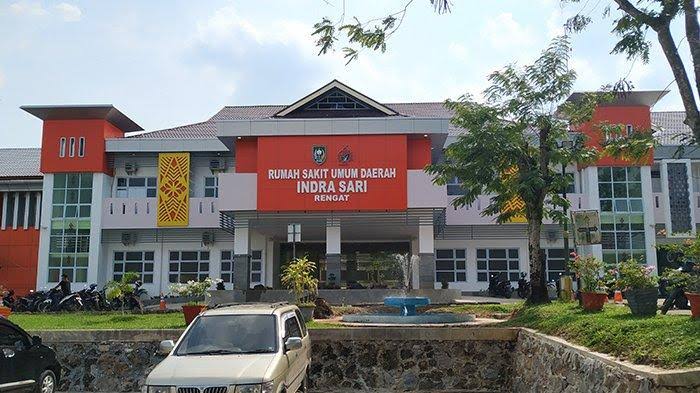 Batasi Kunjungan, RSUD Rengat Bekali ID Card Penunggu Pasien | Kesehatan