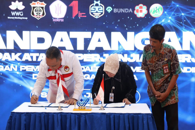 Lindungi Pekerja Migran Purworejo, Wakil Bupati Teken MoU dengan BP2MI | Regional